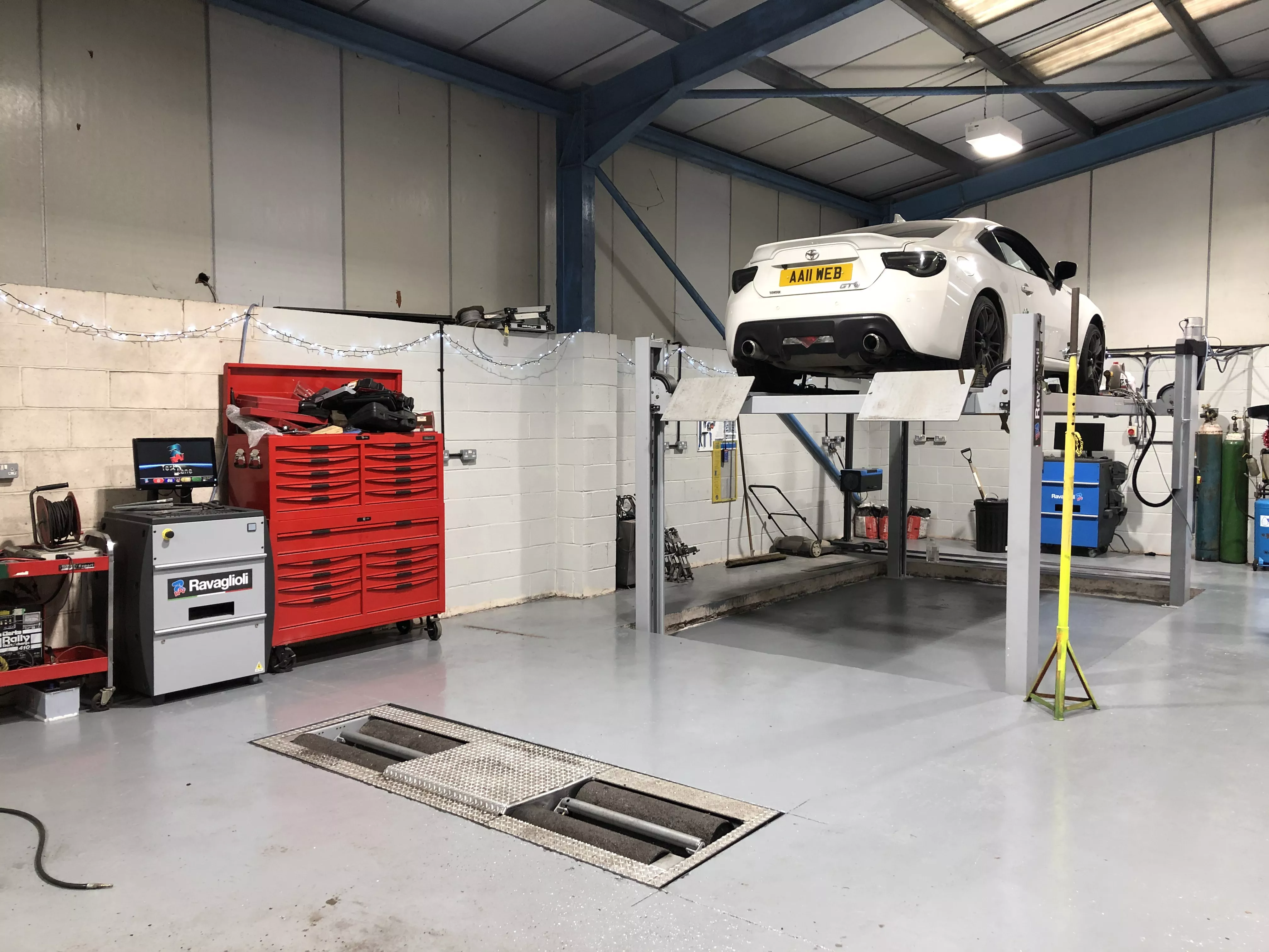 Approved Garages | HEATH MILL GARAGE LTD