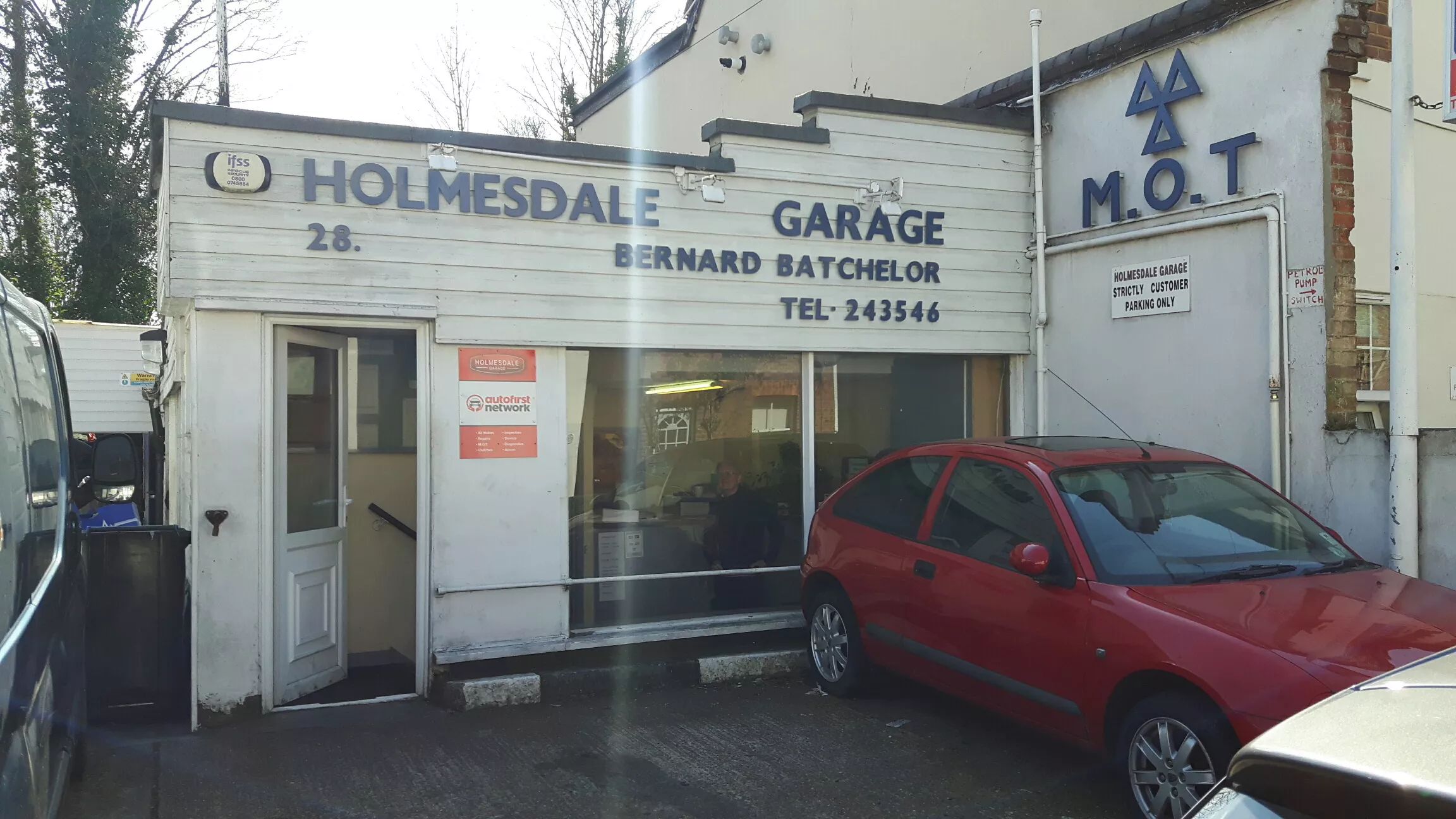Discover Services by HOLMESDALE GARAGE | A Trusted expert