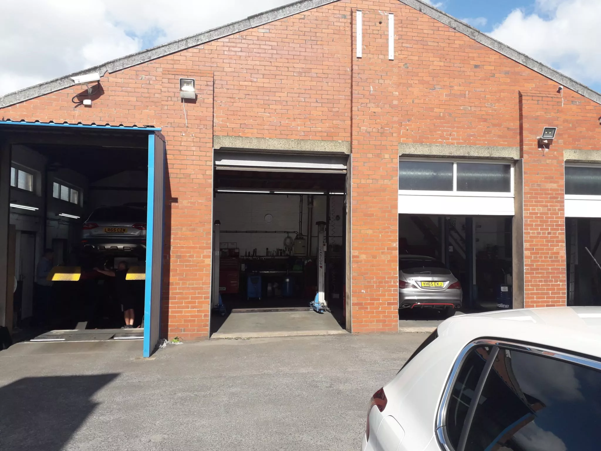 Approved Garages | MOTORTUNE LTD