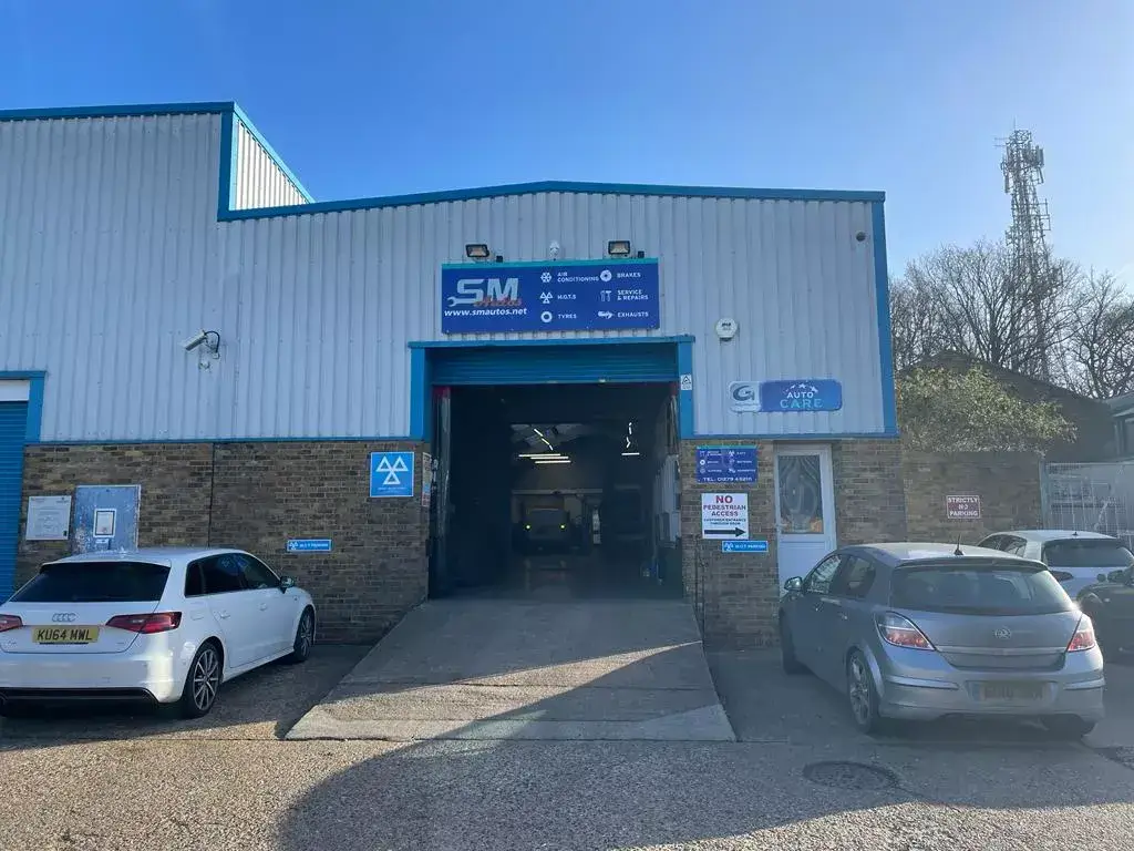 Discover Services by SM AUTOS | A Trusted expert